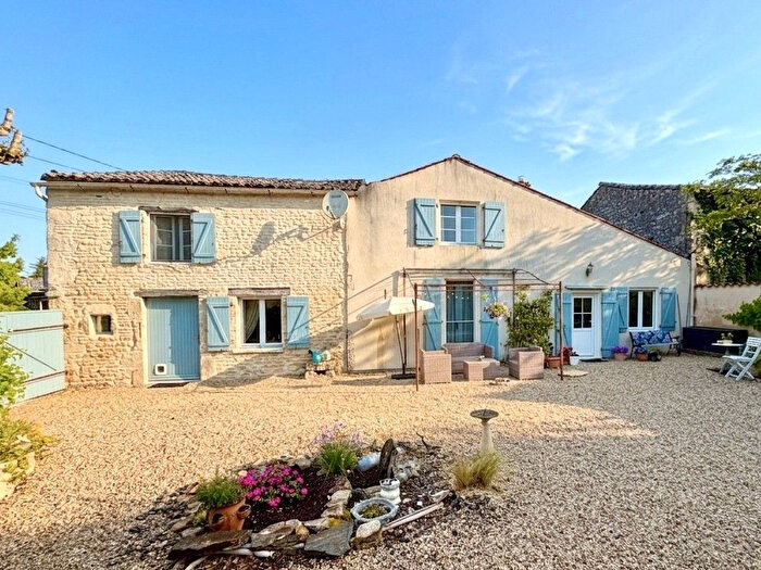 Bresdon - Maison 4 pièces à vendre
