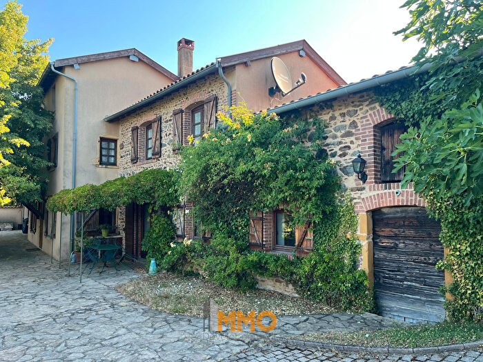 Maison 9 pièces à Sain-Bel, à vendre