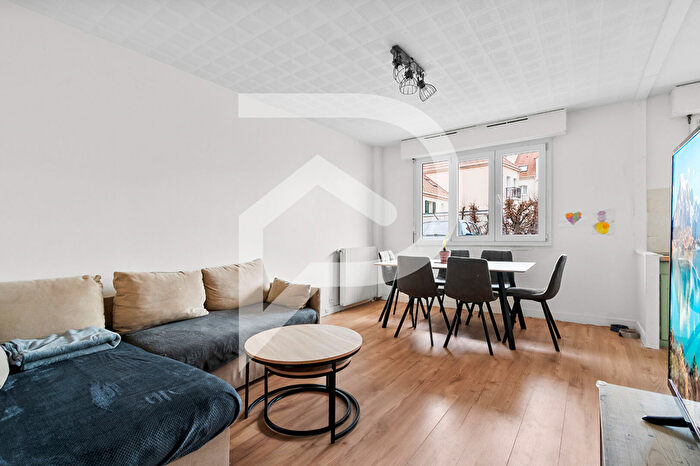 Appartement à vendre - Chatou, Ouest - 4 pièces - 3 chambres