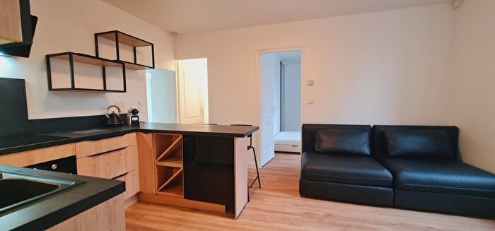 Appartement à vendre - Orléans, Saint-Marc, Faubourg Bourgogne - 3 pièces - 2 chambres