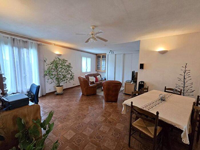 Maison à vendre - Le Garric - 5 pièces - 3 chambres