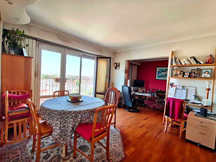 Villemomble, Centre-ville, Orangerie : Appartement 3 pièces à vendre