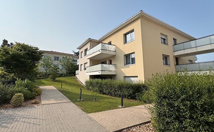 Appartement à vendre - Sainte-Foy-lès-Lyon, Centre-ville - 3 pièces - 2 chambres