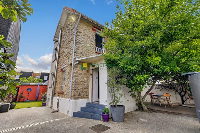 Colombes, Henri Martin Estienne d'Orves - Maison 4 pièces à vendre