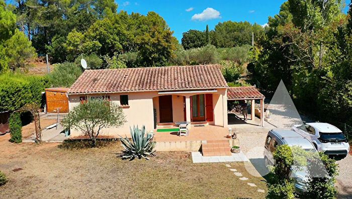 Maison à vendre - Salernes - 3 pièces - 2 chambres