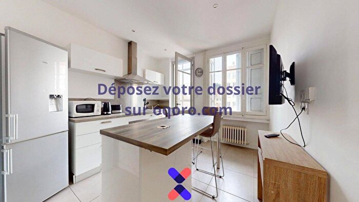 Appartement à louer - Bizillon-Centre Deux, Saint-Étienne - 4 pièces - 3 chambres