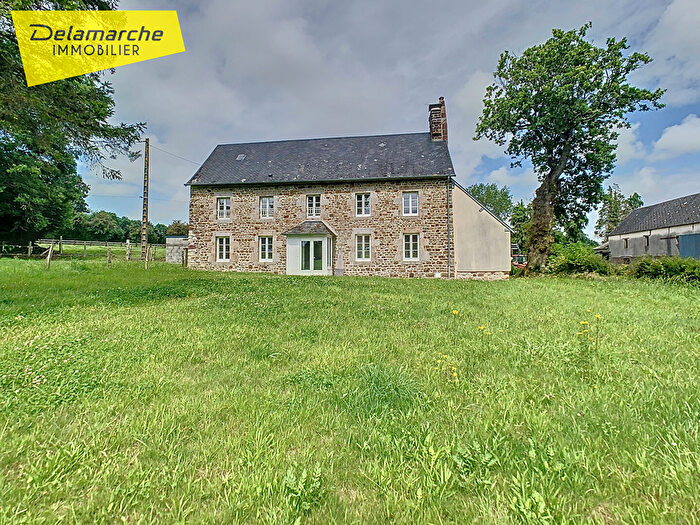 Maison à louer - Coudeville-sur-Mer - 4 pièces - 3 chambres