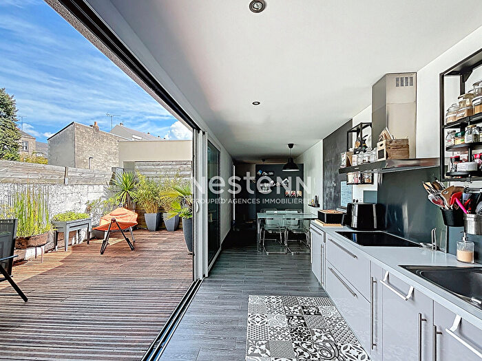 Maison à vendre - Angers, Madeleine, Saint-Léonard, Justices - 5 pièces - 3 chambres