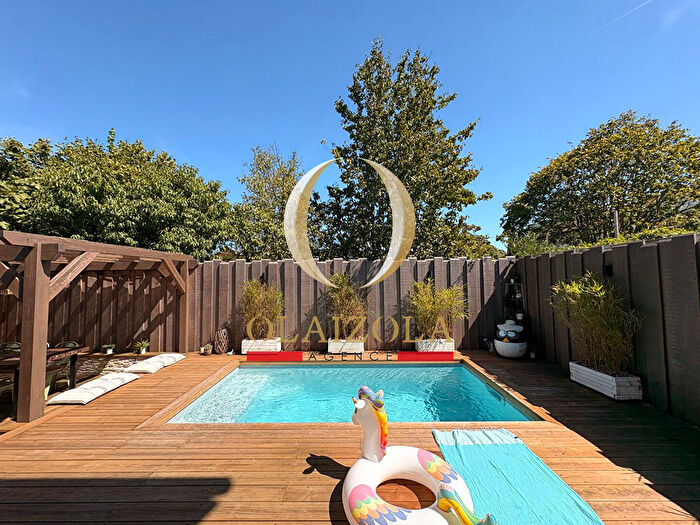 Maison à vendre - Ustaritz - 4 pièces - 3 chambres