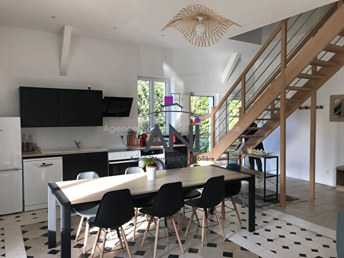 Appartement à louer - Le Bois-Robert - 5 pièces - 3 chambres