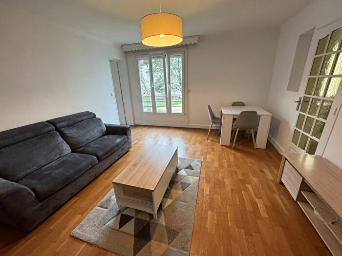 Appartement à louer - Bords de Marne, Créteil - 3 pièces - 2 chambres