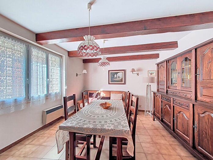 Sénas : Maison 3 pièces à vendre
