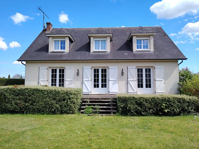 Maison 6 pièces à Châteaudun, Liberté, Martineaux, à vendre