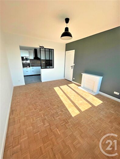 Appartement 4 pièces à Orléans, Droits de l'Homme, à louer
