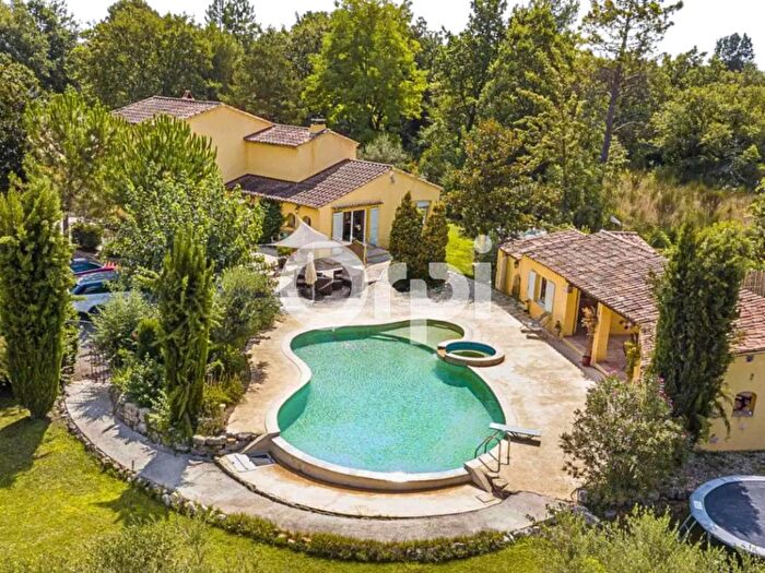 Maison à vendre - Callian - 6 pièces - 5 chambres