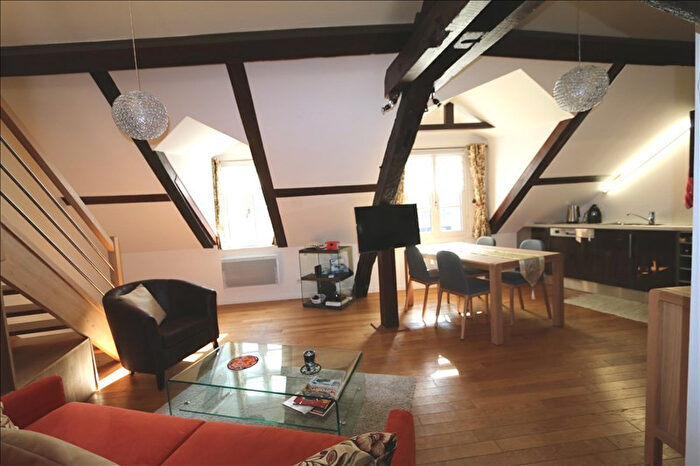 Appartement à louer - Paris e , Montmartre, Sacré Coeur, Abbesses - 2 pièces - 1 chambre