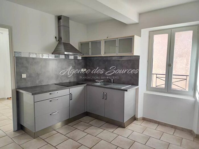 Appartement à louer - Varages - 3 pièces - 2 chambres