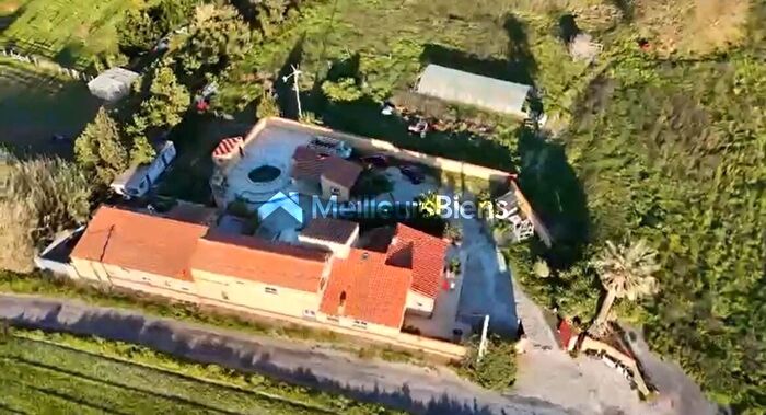 Maison à vendre - Sainte-Marie-la-Mer - 10 pièces - 10 chambres