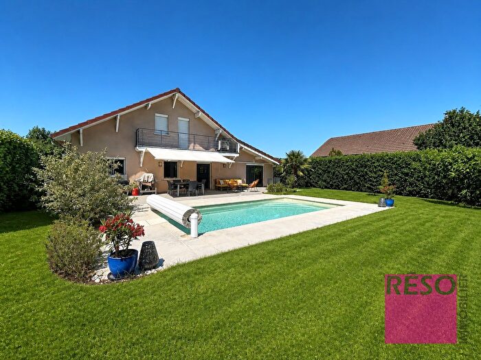 Maison 5 pièces à vendre à Pers-Jussy