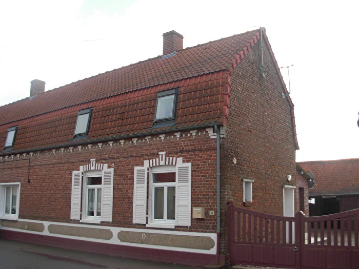 Maison 5 pièces à louer à Ecques