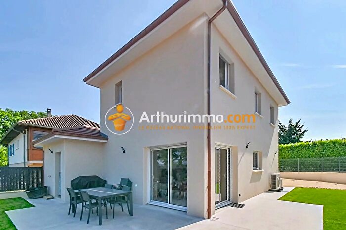 Maison à vendre - Bourgoin-Jallieu, Champfleuri et sa ceinture verte - 4 pièces