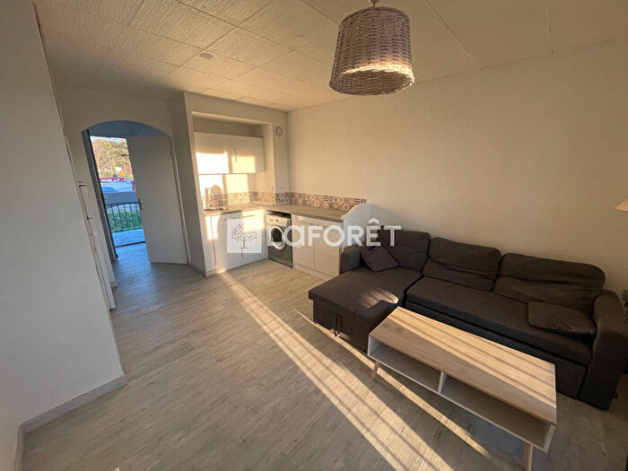 Appartement à louer - Puget-sur-Argens - 1 pièce