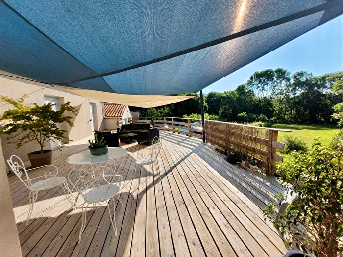 Maison 5 pièces à Breuil-Magné, à vendre