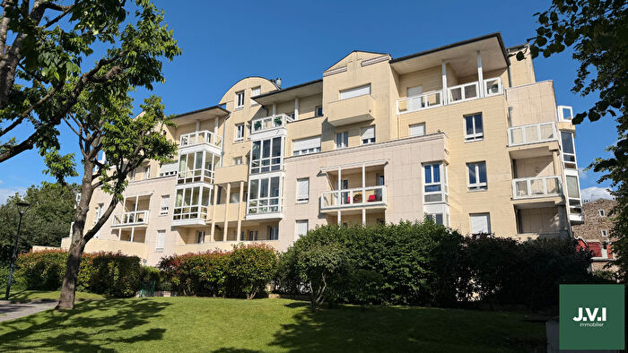 Enghien-les-Bains - Appartement 4 pièces à vendre