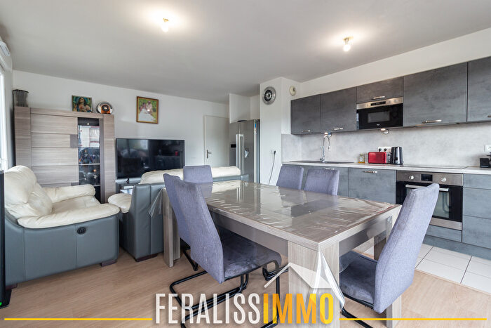 Appartement à vendre - Éragny, Roger Guichard, Halage - 3 pièces - 2 chambres