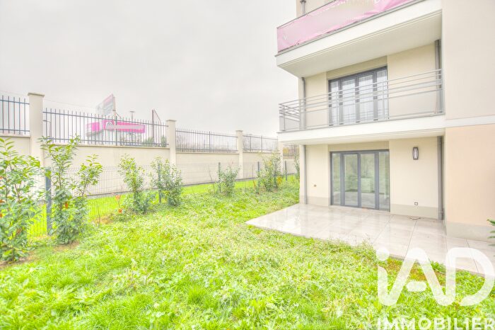 Appartement à vendre - Mennecy, Centre-ville, Gare, Châtries, Château, Bel-Air - 3 pièces - 2 chambres