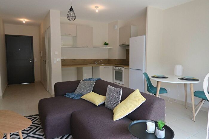 Appartement à louer - Boujan-sur-Libron - 2 pièces - 1 chambre