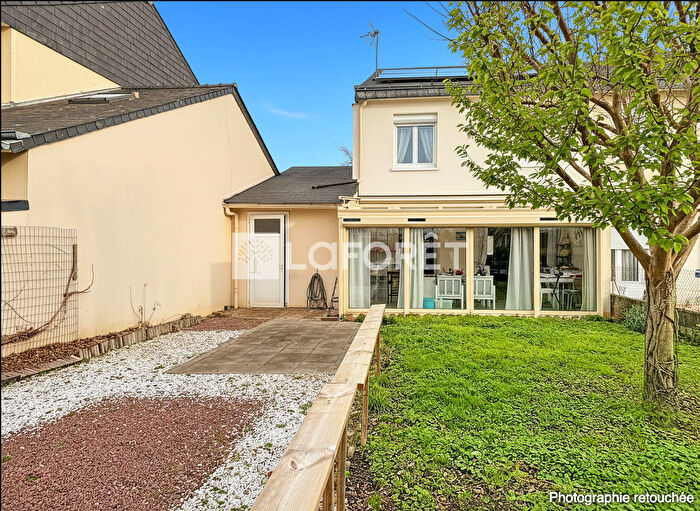Maison à vendre - Saumur, Chemin Vert, Violettes - 5 pièces - 4 chambres