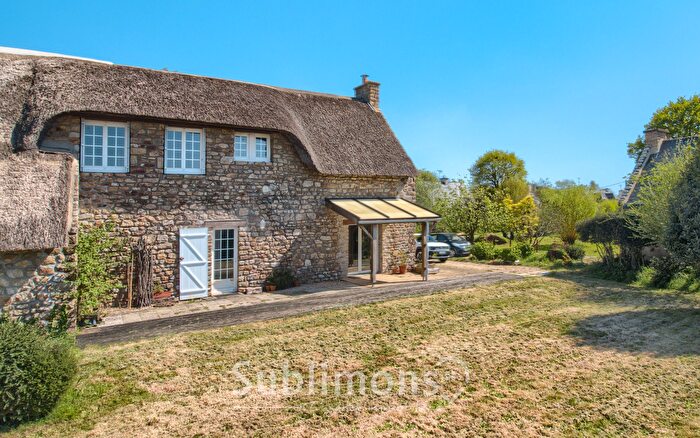 Maison à vendre - Ploeren - 7 pièces - 6 chambres