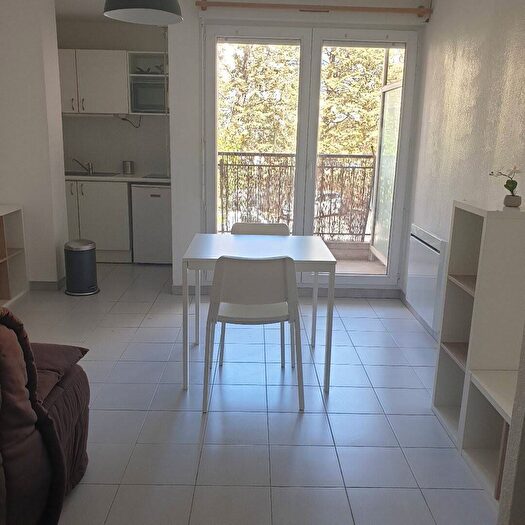 Appartement à louer - Hôpitaux-Facultés, Montpellier - 1 pièce