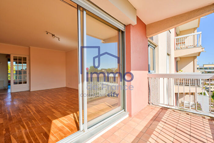 Appartement à vendre - Lyon e , Champvert, Point du Jour, Jeunet - 4 pièces - 2 chambres