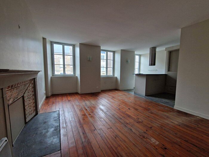 Lubersac - Appartement 1 pièce à louer