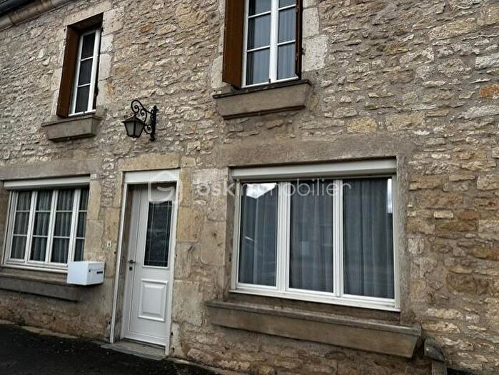 Chanceaux : Maison 11 pièces à vendre
