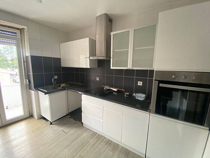 Appartement à louer - Mulhouse, Vauban, Neppert, Sellier - 3 pièces - 2 chambres