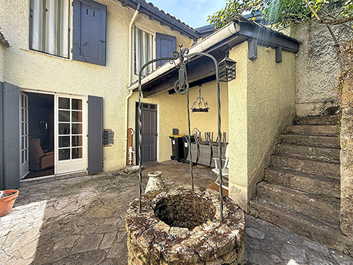 Maison 5 pièces à Meximieux, à vendre