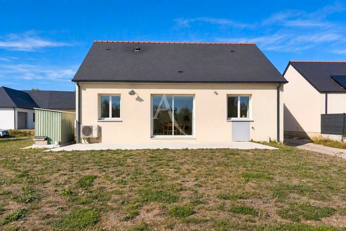 Maison 4 pièces à louer - Segré-en-Anjou Bleu
