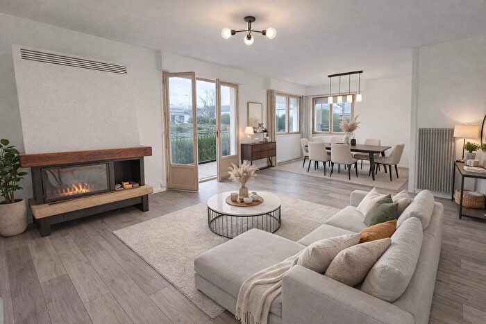 Maison à vendre - Fontaine-lès-Dijon - 6 pièces - 2 chambres