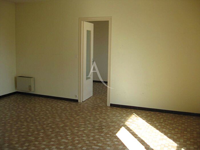 Beauvoir-sur-Mer : Appartement 4 pièces à louer
