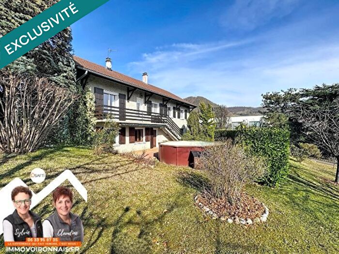 Maison à vendre - Voiron, Faton - 7 pièces - 5 chambres