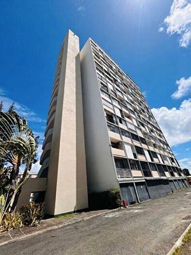 Les Abymes : Appartement 3 pièces à louer
