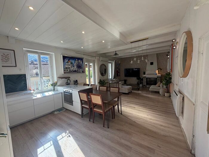 Appartement à vendre - Contes - 6 pièces - 3 chambres