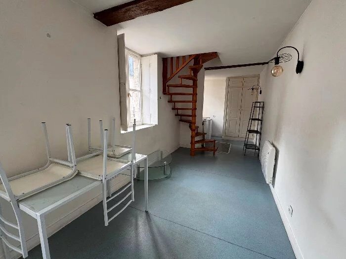 Appartement à louer - Orléans - 2 pièces - 1 chambre
