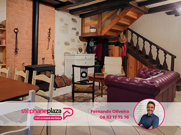 Maison 7 pièces à Gigny, à vendre
