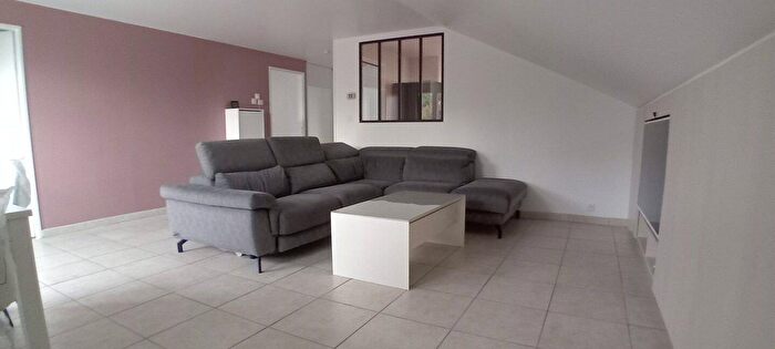 Appartement à louer - Évry-Courcouronnes - 4 pièces - 3 chambres