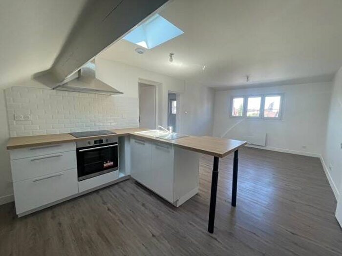 Appartement à louer - Melun - 3 pièces - 2 chambres