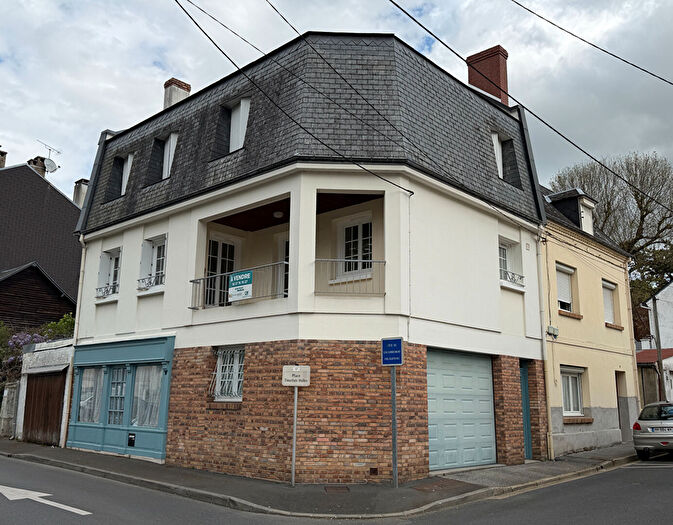 Maison 5 pièces à Lillebonne, à vendre